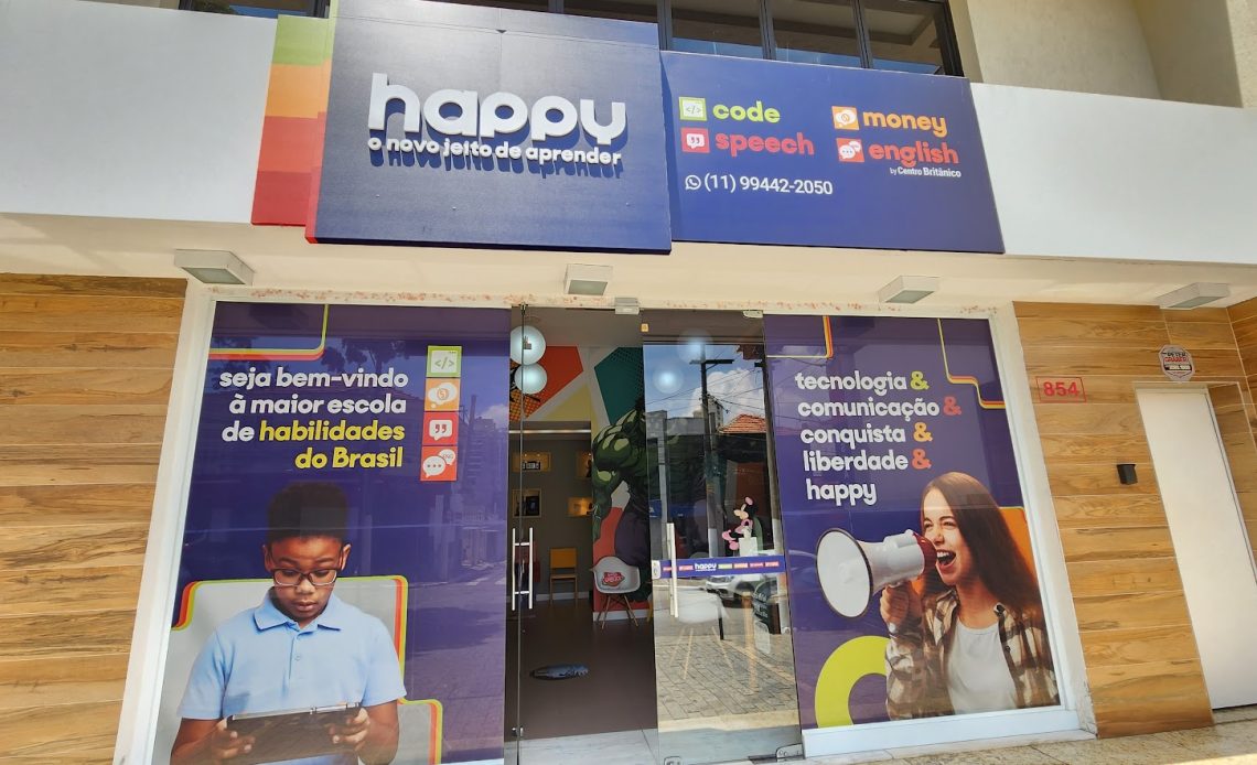 Happy Code,Uma escola onde seu filho aprende programação e se diverte